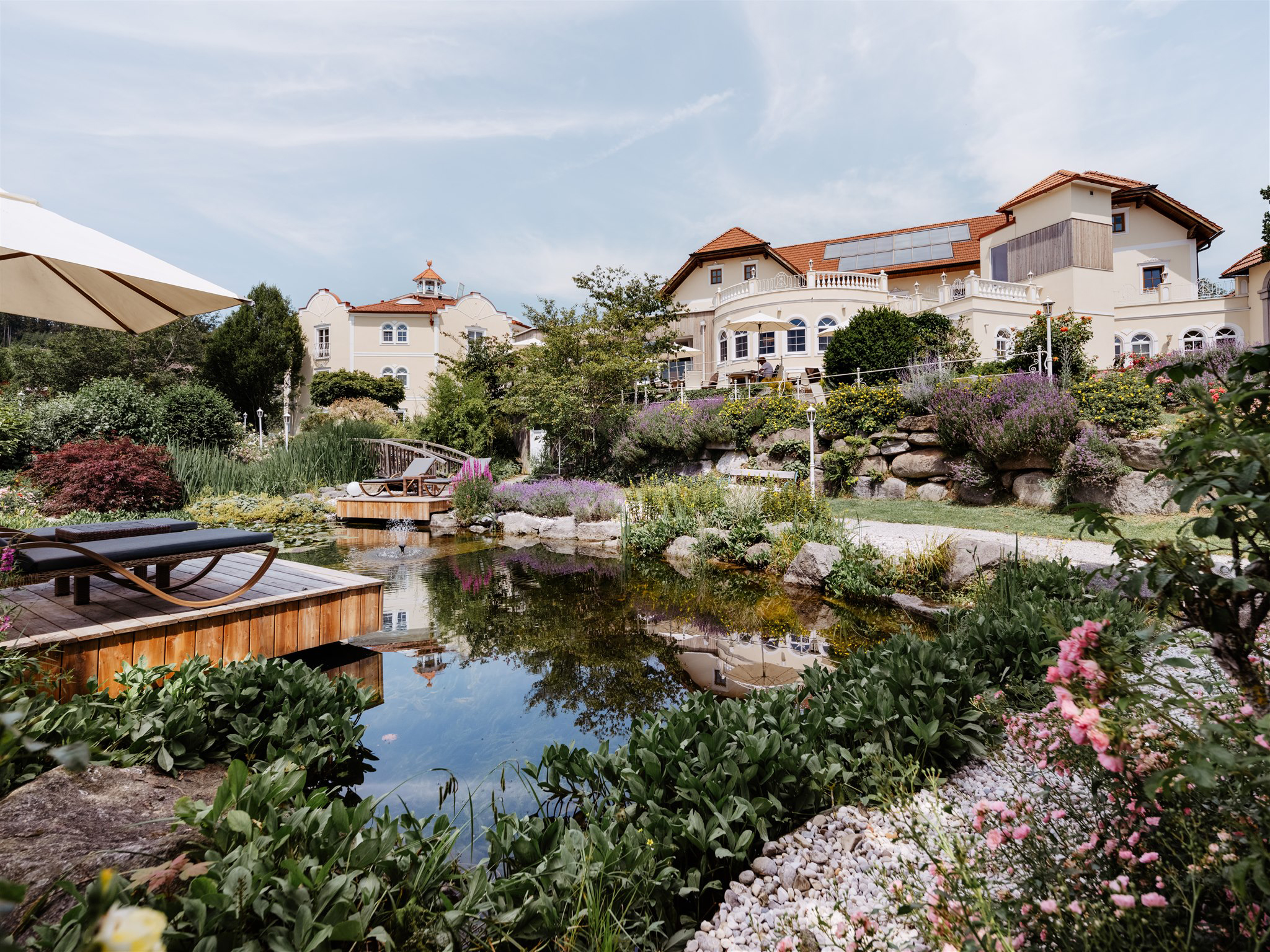 Neue Hotels und Gourmet-Hotspots im Sommer 2024
